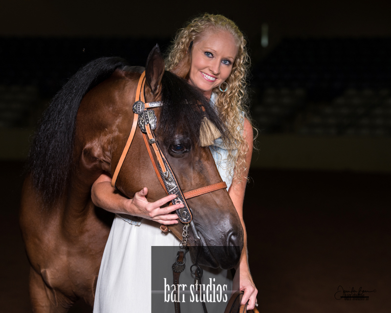 Kyndra & Sidelined - Clients - barrstudios.com